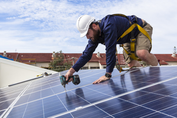 Công ty Verengo Solar cán mốc sản xuất 100 MW điện mặt trời